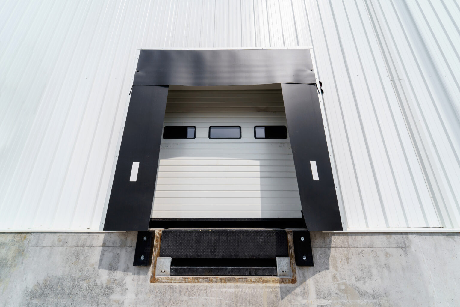 Loading Docks - Dynamic Facility Services